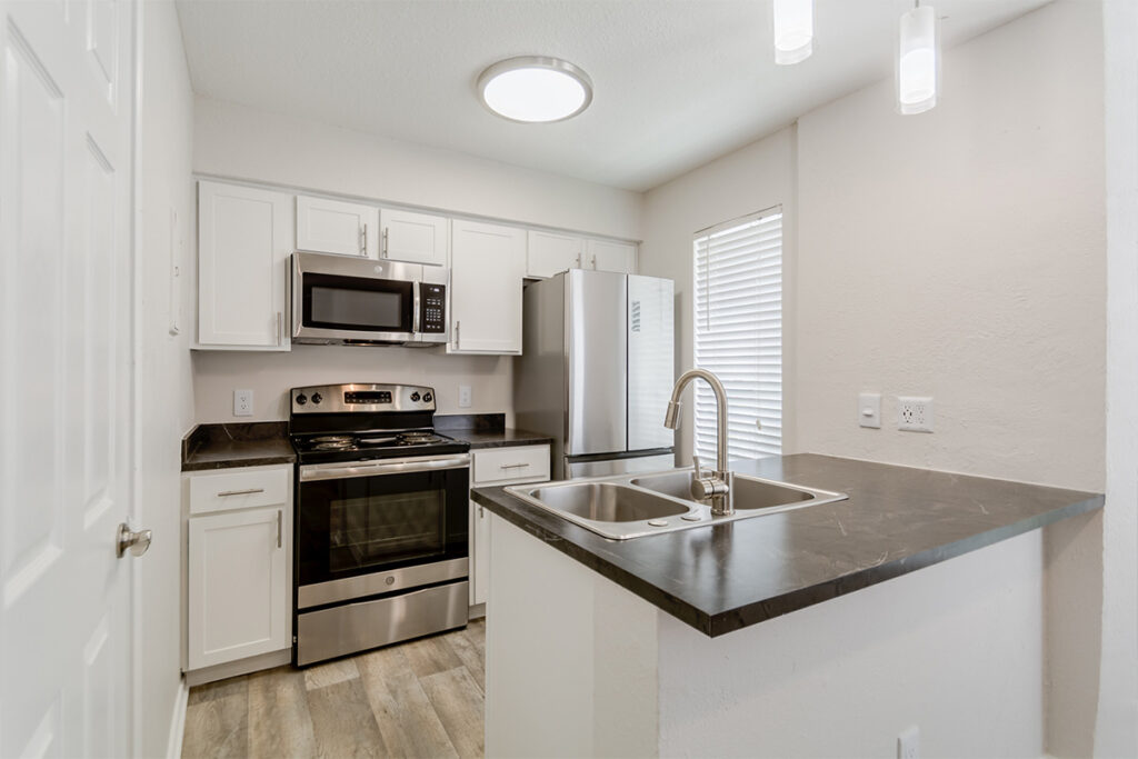 Chateau on the River – The Paskin Group